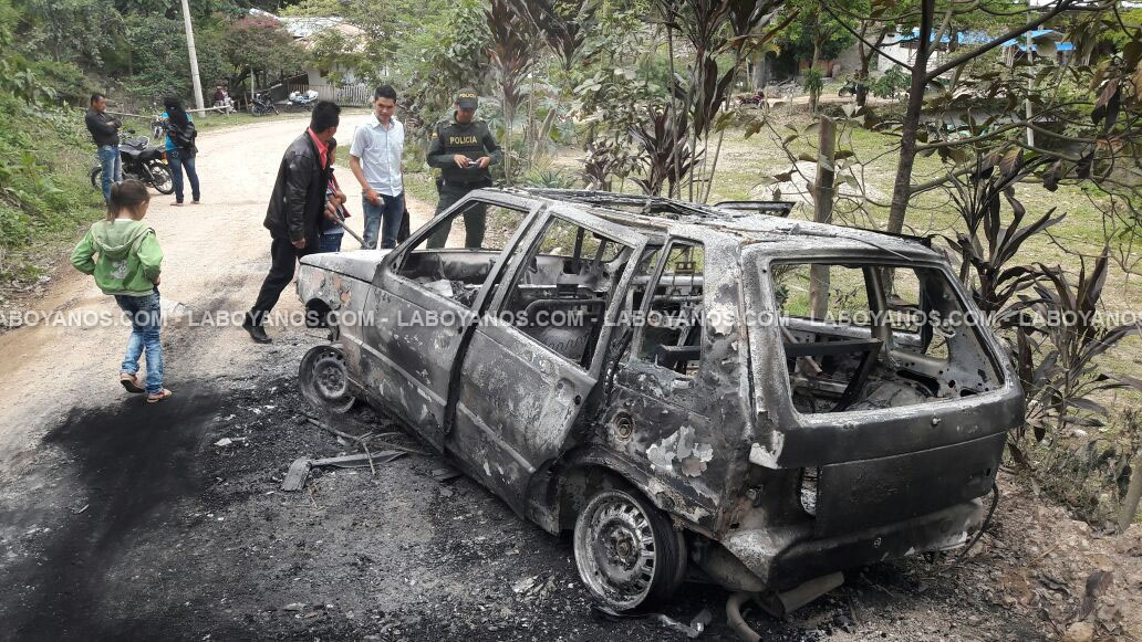 Un Carro Se Incendió En La Vía Pitalito Oporapa