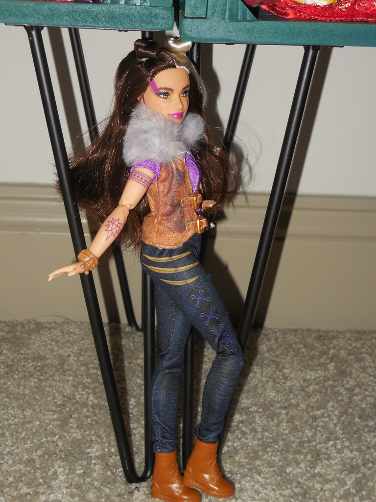 Veni Vidi Dolli: REVIEW: Mattel Zombies 2 Wynter, Willa and Eliza