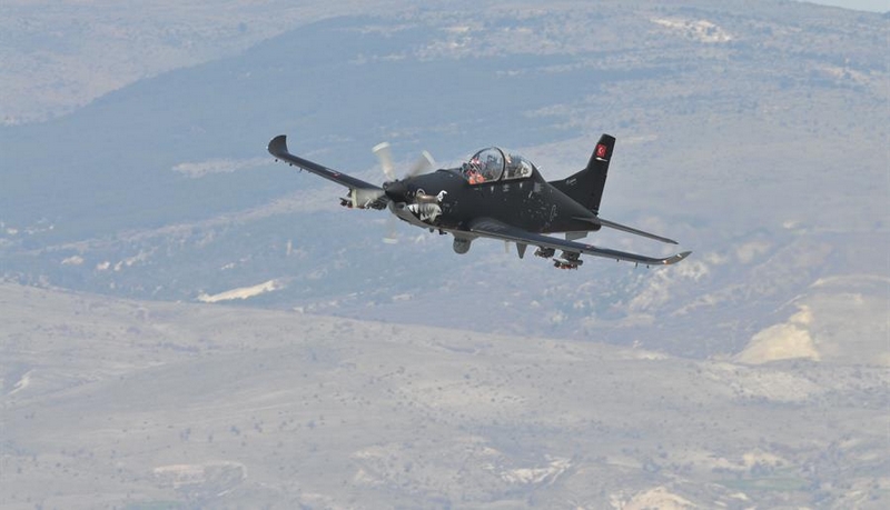 desarrollo defensa y tecnologia belica: Turquía exportará 12 TAI Hürkuş ...