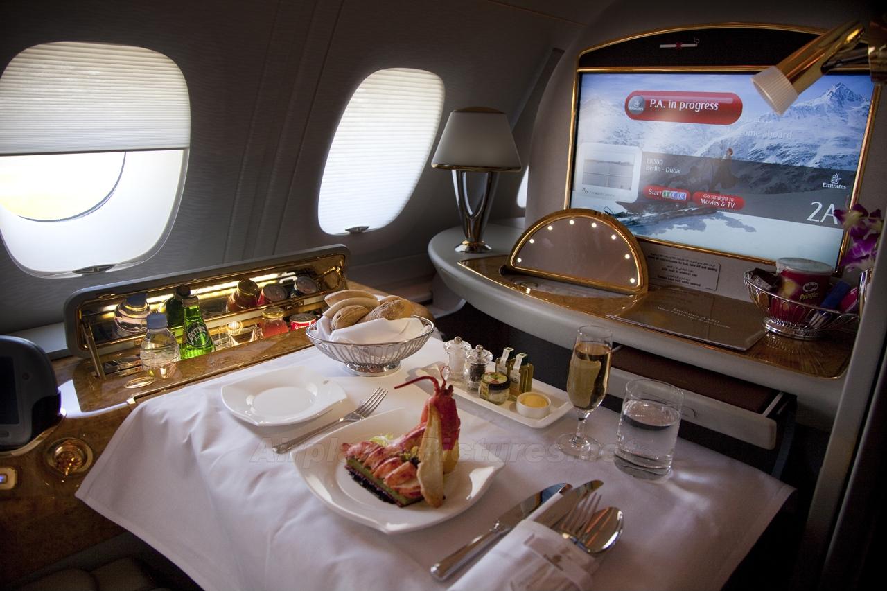 Passion For Luxury : Emirates, A Luxury Hotel Up In The Air