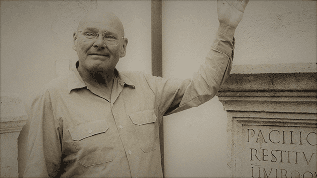 Muerte del padre Reginald Foster - Revista Amigo del Hogar