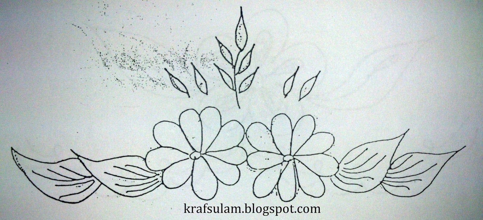 Kraftangan, Sulaman, Bantal: Bunga Sulaman