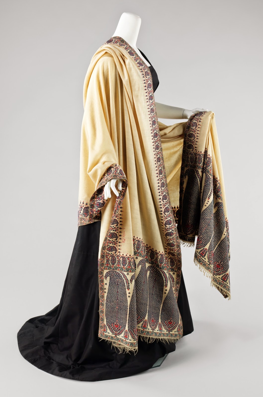 Local style: Jamawar, the woven jewel of Kashmiri shawls