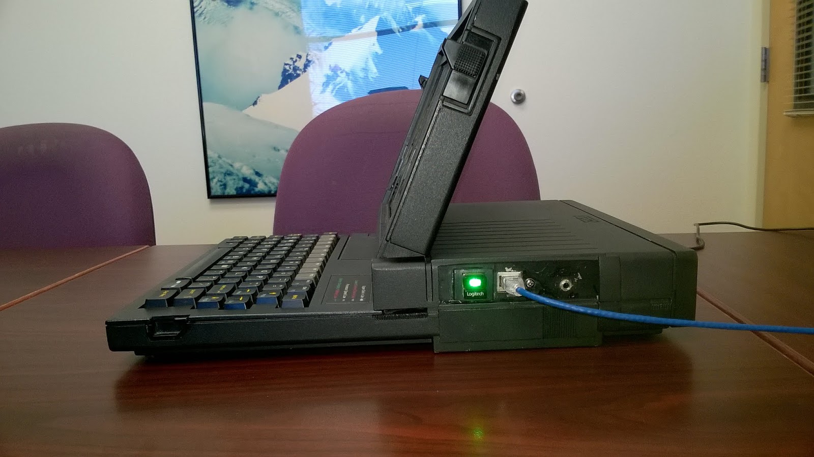 FanlessTech: Vintage GRiDCASE 1520 retrofitted with Logic Supply's CL100