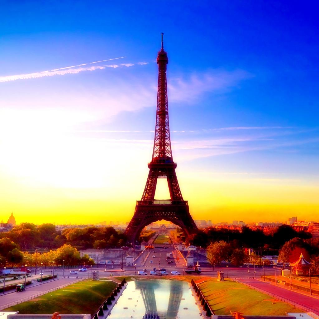 Paris: Paris Eiffel Tower