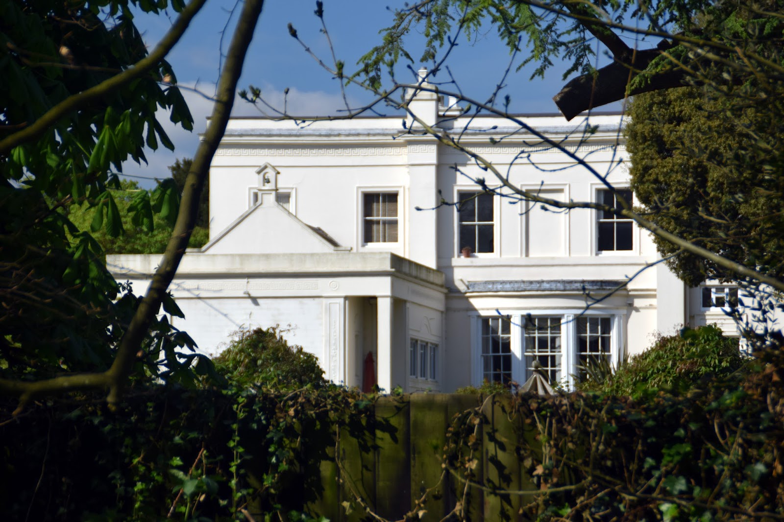 Enjoy your time with beautiful places: Towerds to the village Laleham ...