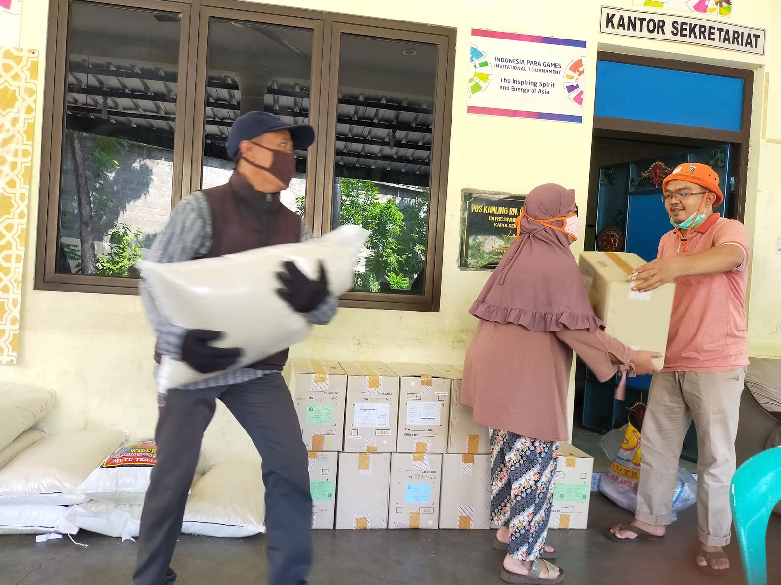 Peduli Dampak Corona, Yayasan Yasmin Dan Gusdurian Berikan Bansos Untuk ... Peduli Dampak Corona, Yayasan Yasmin Dan Gusdurian Berikan Bansos Untuk ...