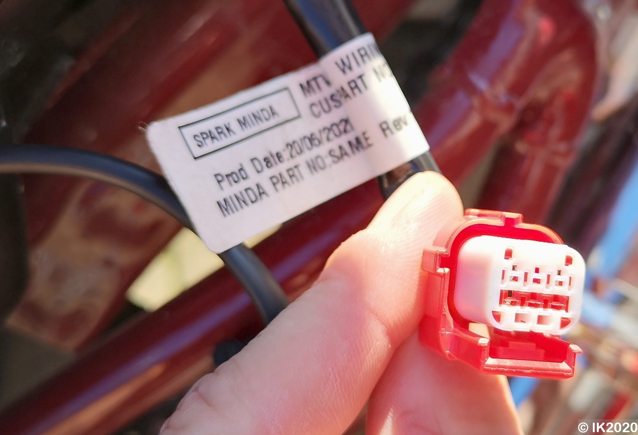 Jawa 300 CL diagnostics OBD2 socket » Kostecký^blog