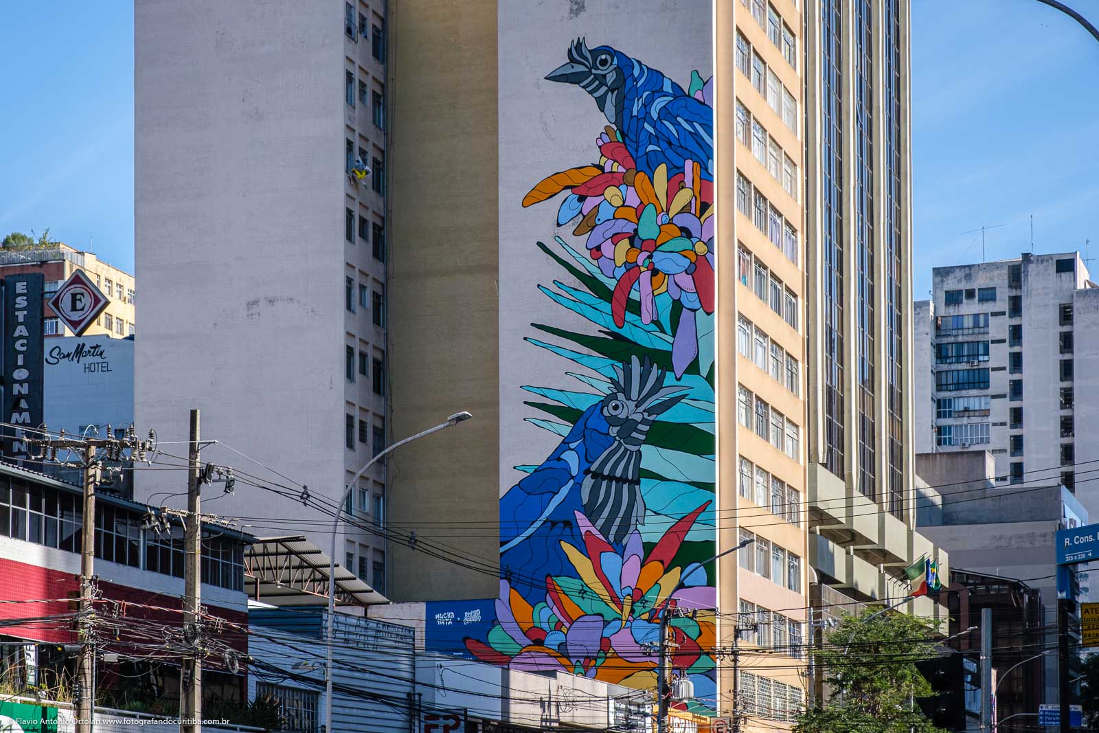 Fotografando Curitiba: Um mural paranista