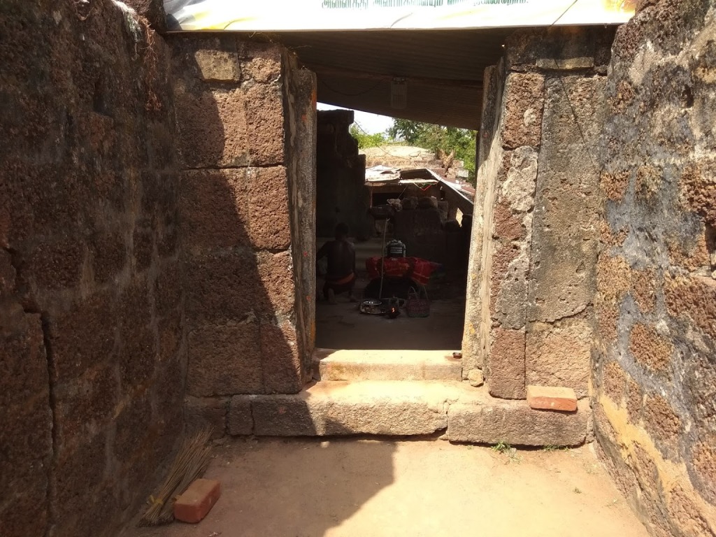 Tamilnadu Tourism: Vishwanatha Swamy Temple, Koovathur, Ariyalur