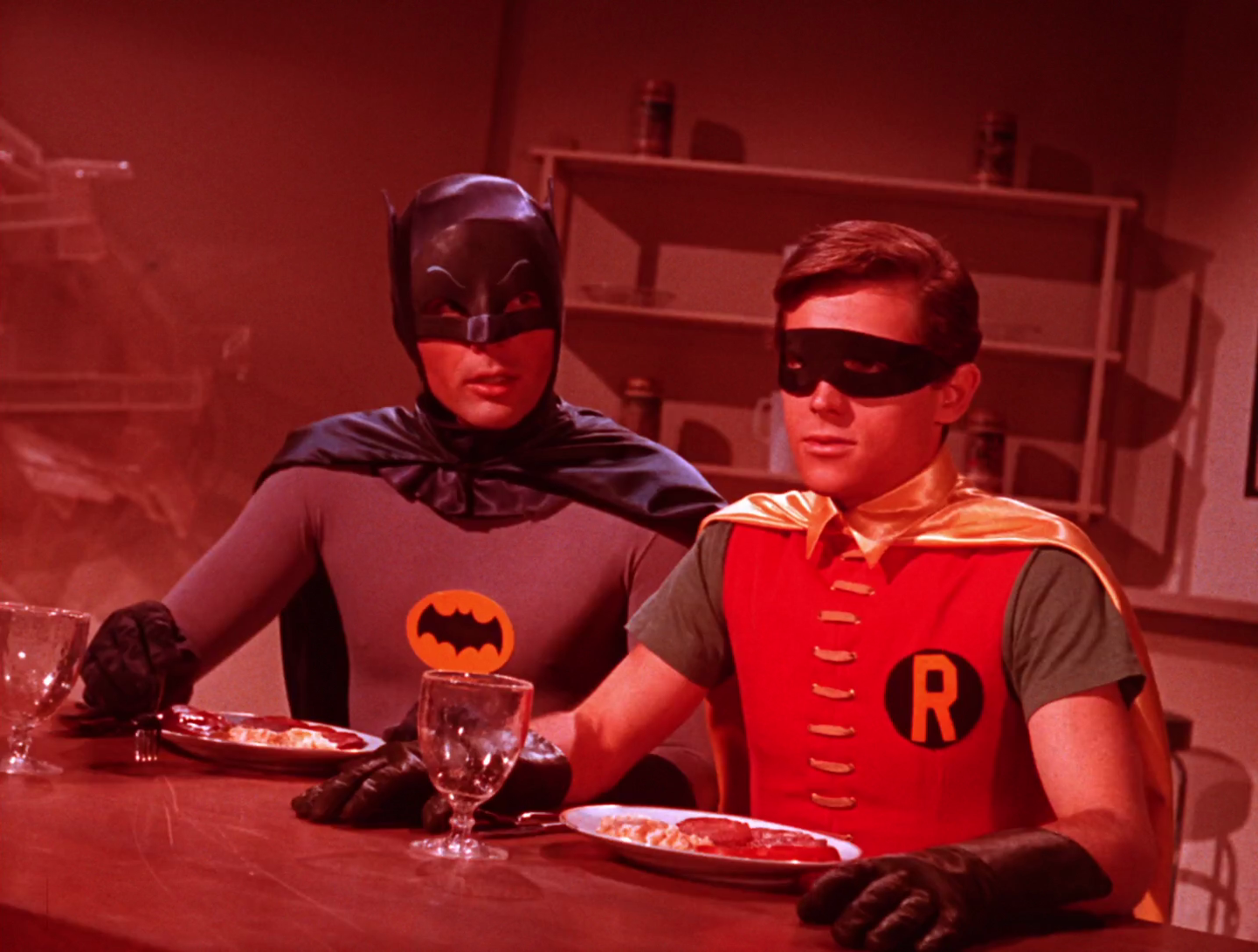 80's & 90's Central!: Batman (1966) Episode 7&8