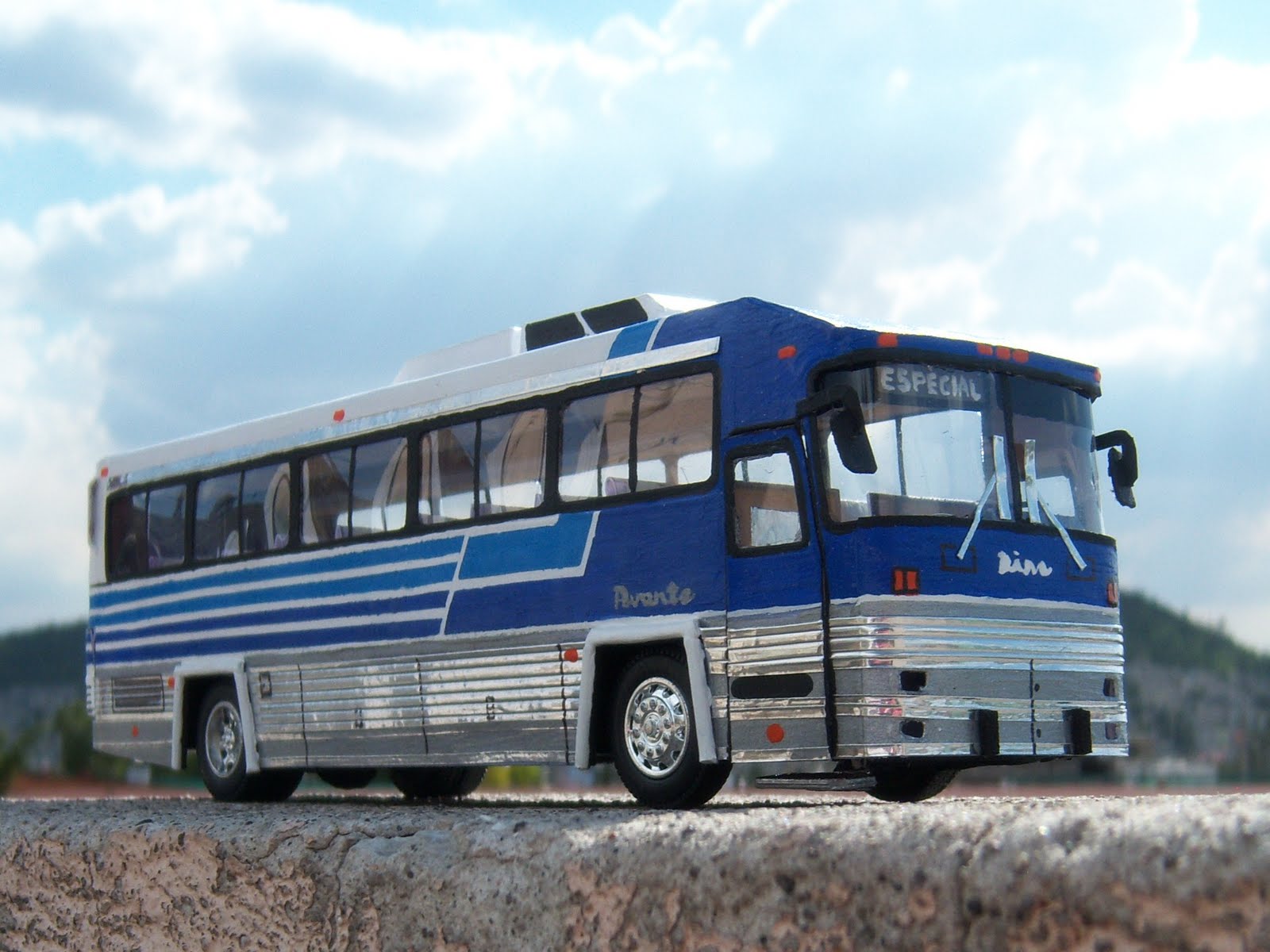 ESCALA AUTOBUSES: dina AVANTE PLUS 1992 Nuevo!