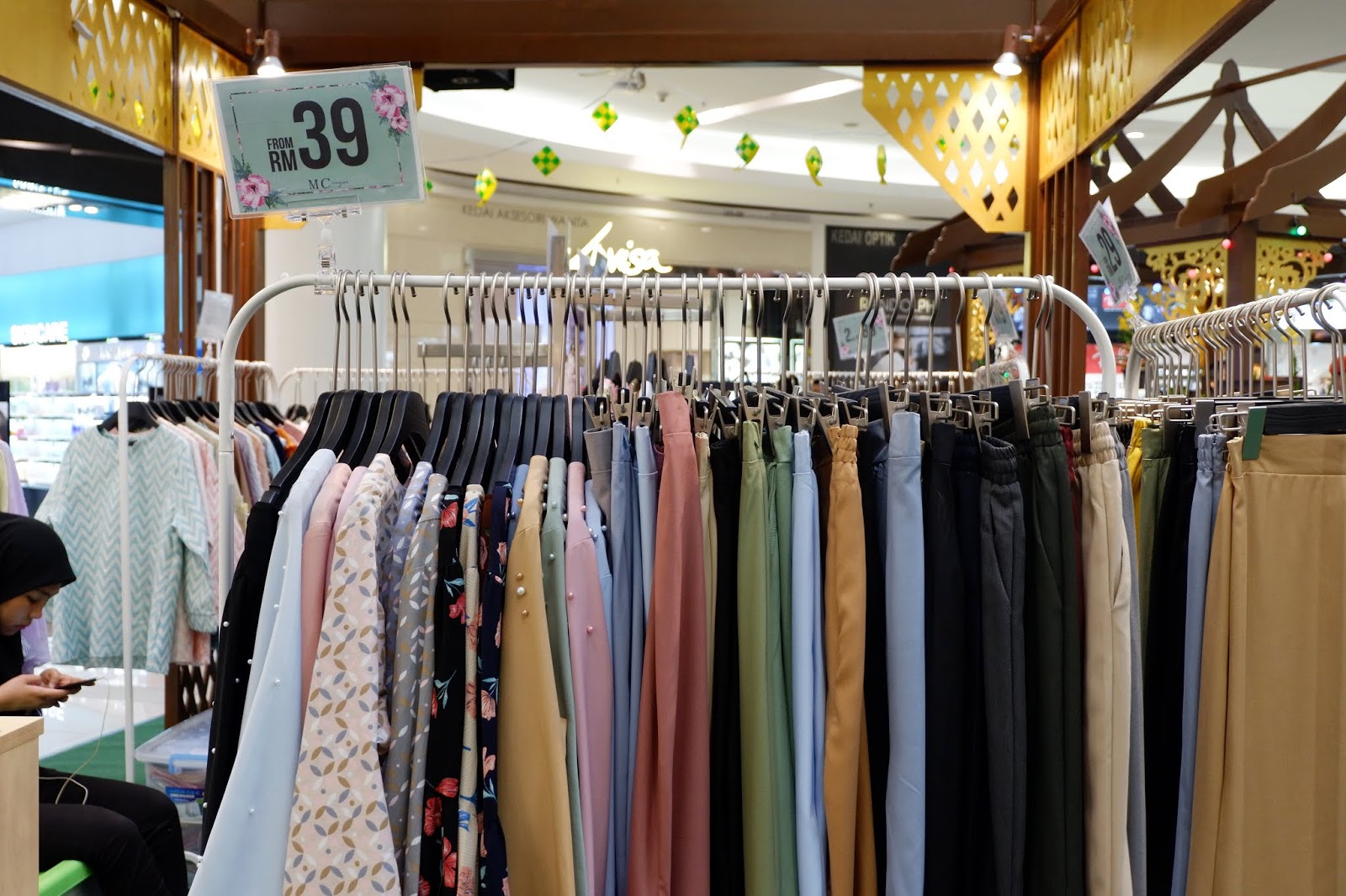 Sara Wanderlust: Wayang Kulit art comes to life at Paradigm Mall