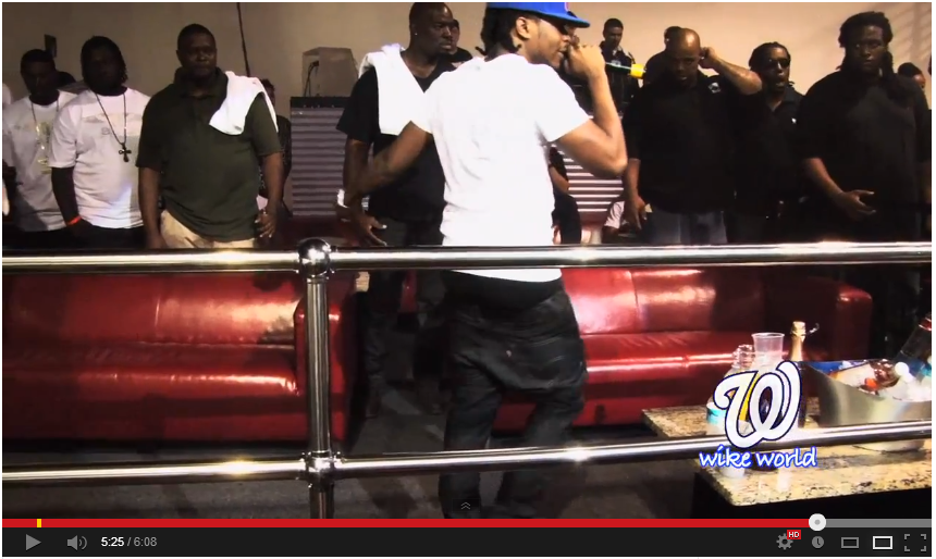 Male Celebrity Saggers (welcome to my eyes): CA$H OUT SAGGING OUT......