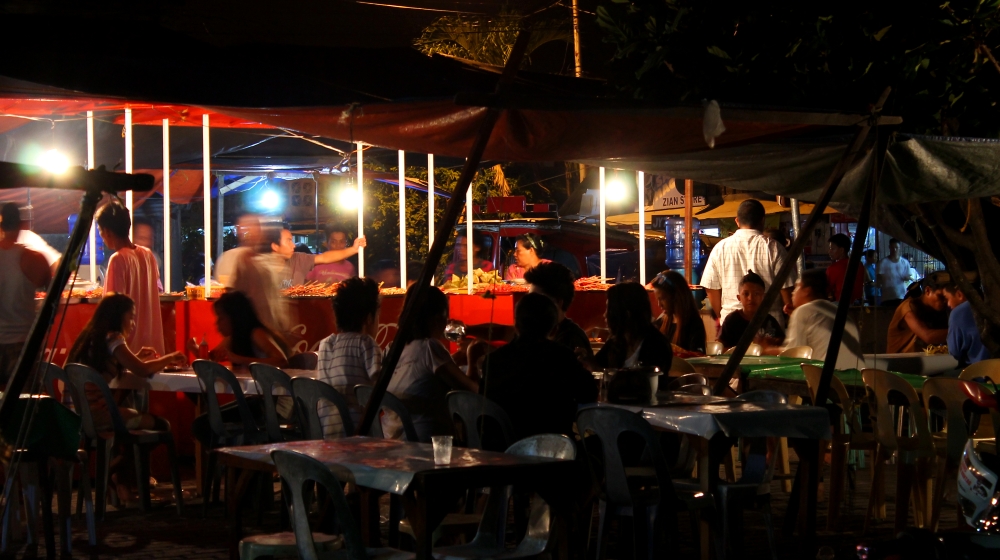Dipolog City: Barbecue Stalls along Dipolog Sunset Boulevard