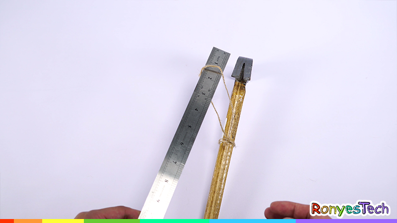 Hammer Ruler Balancing Trick - Science Experiments for Kids - Ronyes Tech