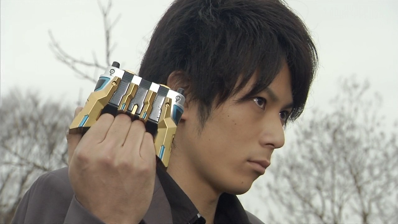 My Shiny Toy Robots: Series REVIEW: Kamen Rider Kiva