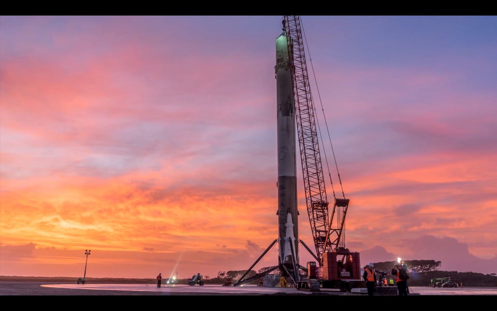 AERODYNE: La magnifique performance de space X