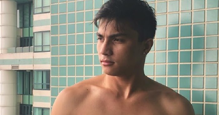 Man Central: JM Canillas: Shirtless