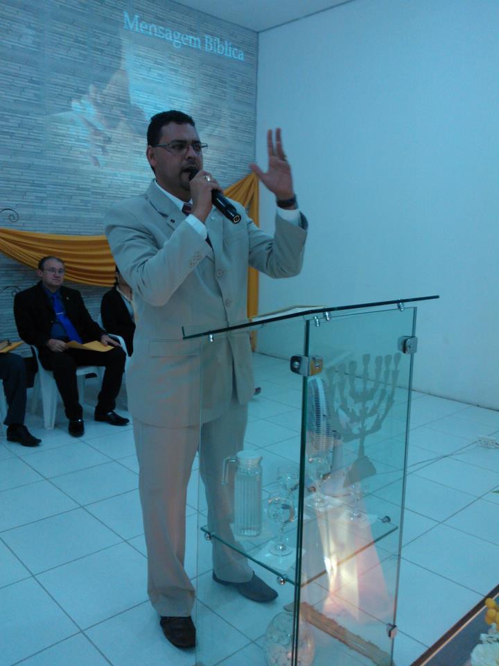 IGREJA BATISTA DA AMIZADE : Culto de Domingo Noite, O PASTOR ANDRE FAZ ...