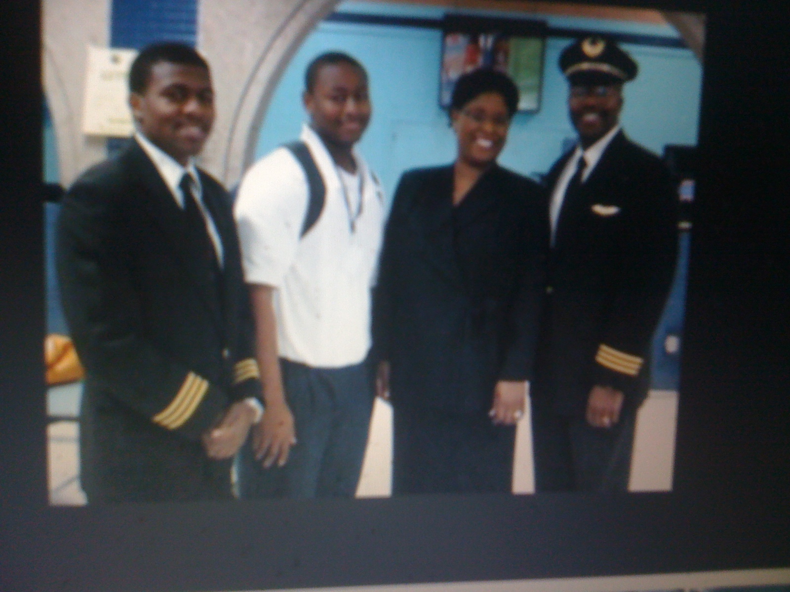 THE BLACK SOCIAL HISTORY:: BLACK SOCIAL HISTORY : BLACK PILOTS WITH ...