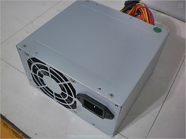 121 - How to Install Power Supply | COMPUTERCANDYS