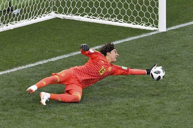 Paco Memo Ochoa "El Gran San Ochoa" es nuevo portero del poderoso Ame ...