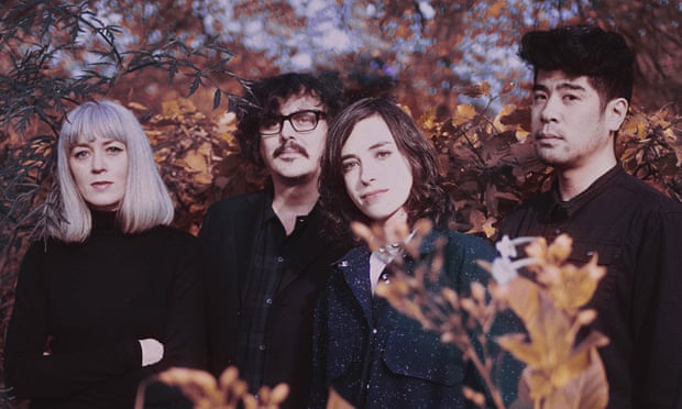 Ladytron: Ladytron (Albumkritik) - Spass und Spiele