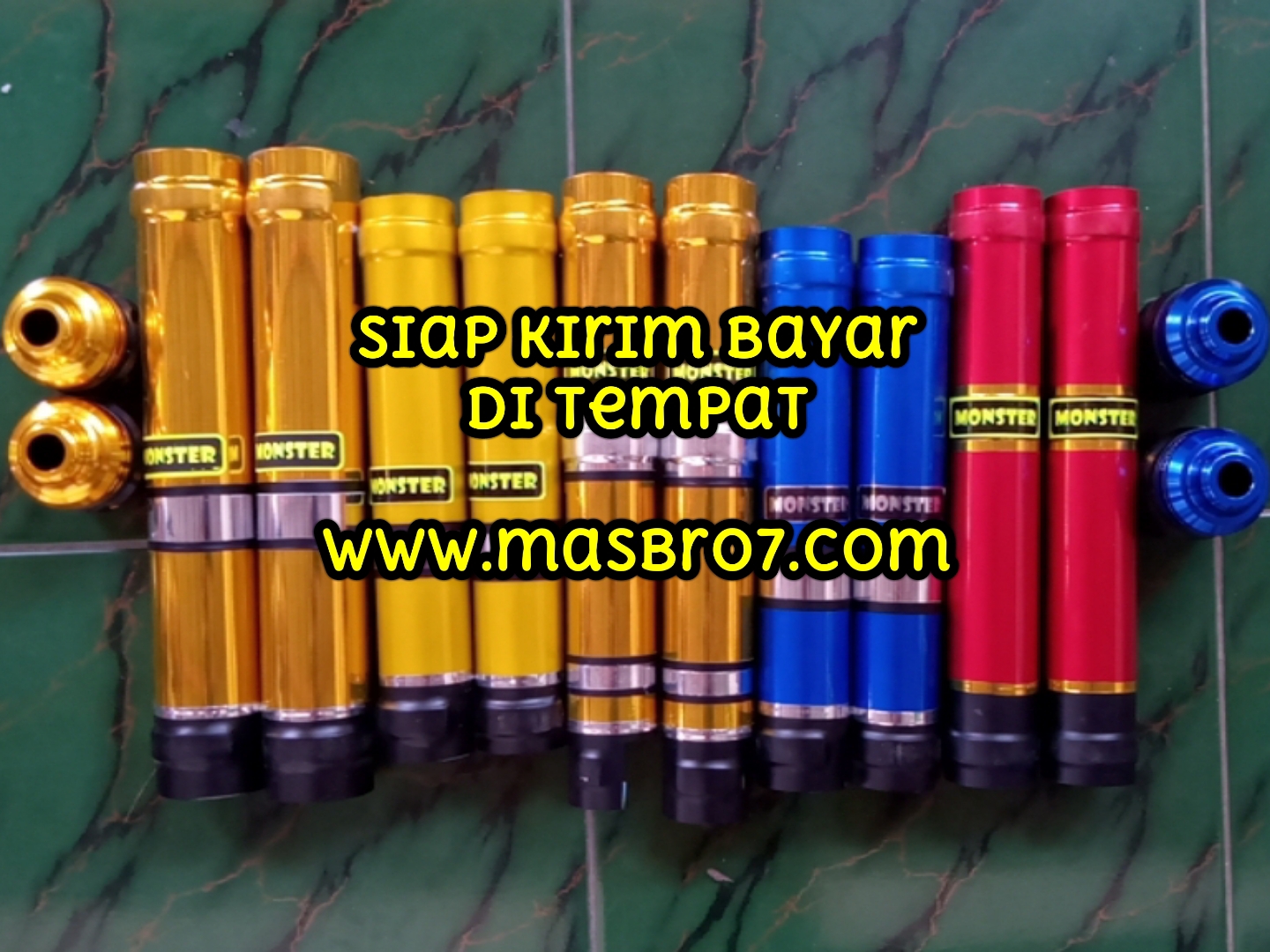 Cover Shock Monster | MASBRO7