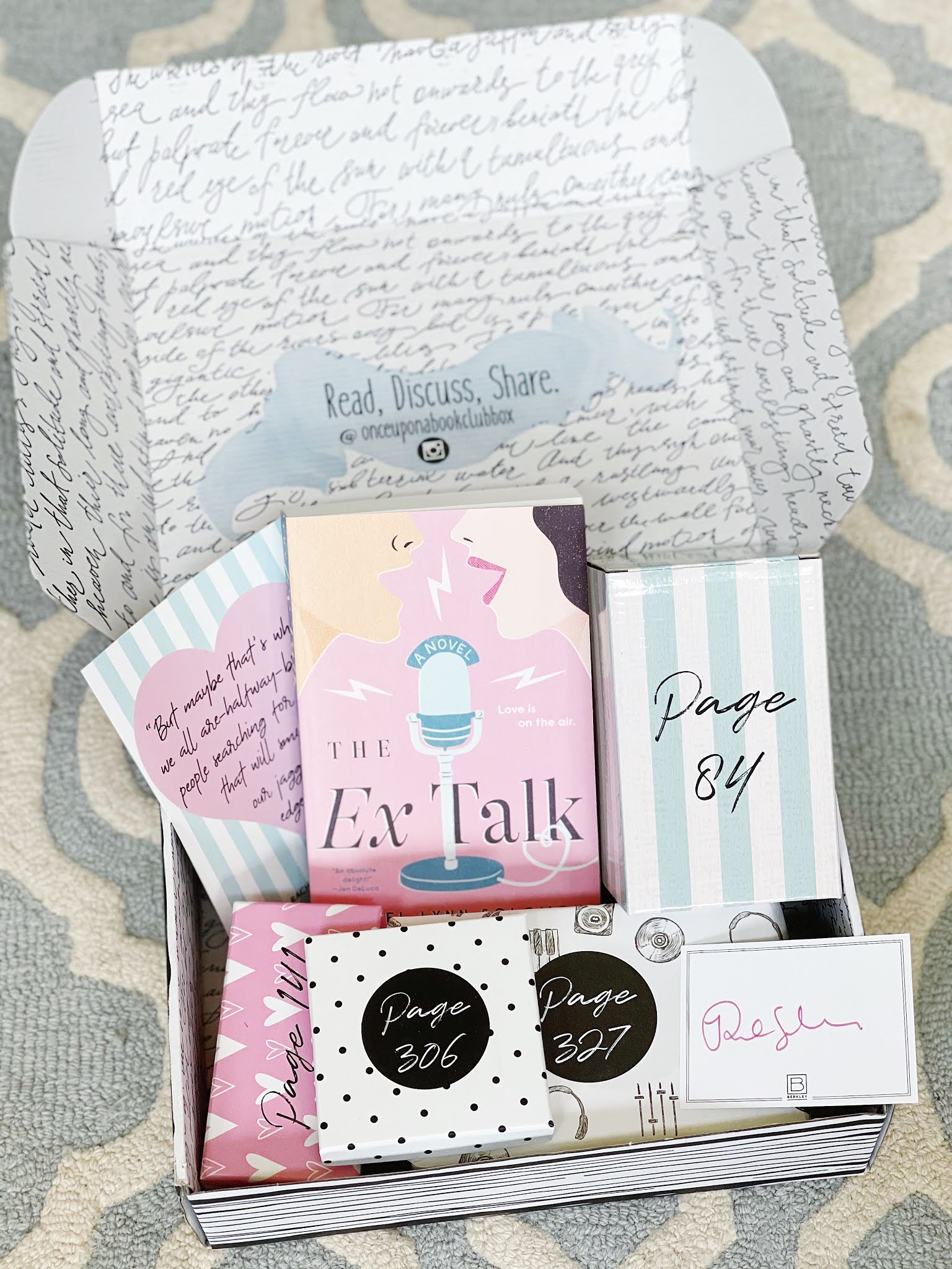 Magnolia Mamas : Once Upon a Book Club: Steamy Romance Box