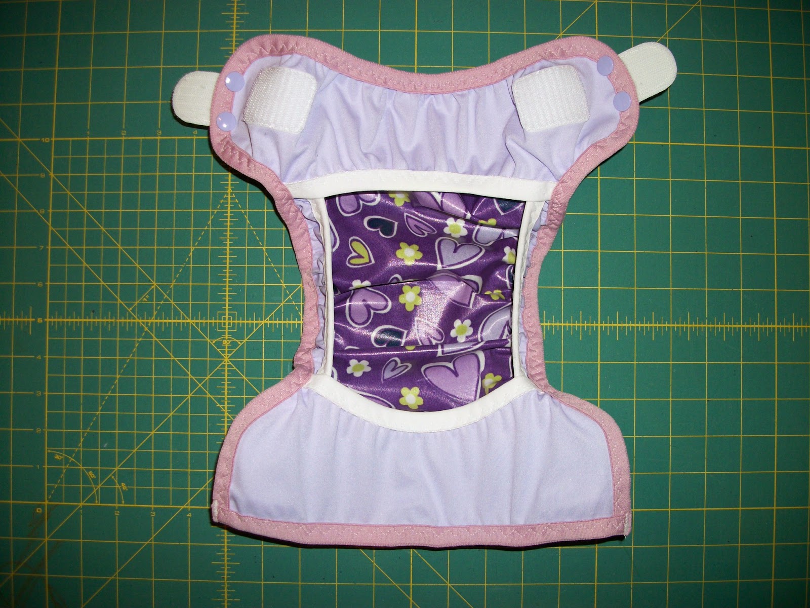 Simple Diaper-Sewing Tutorials: FOE Cover with Surrounding Gussets