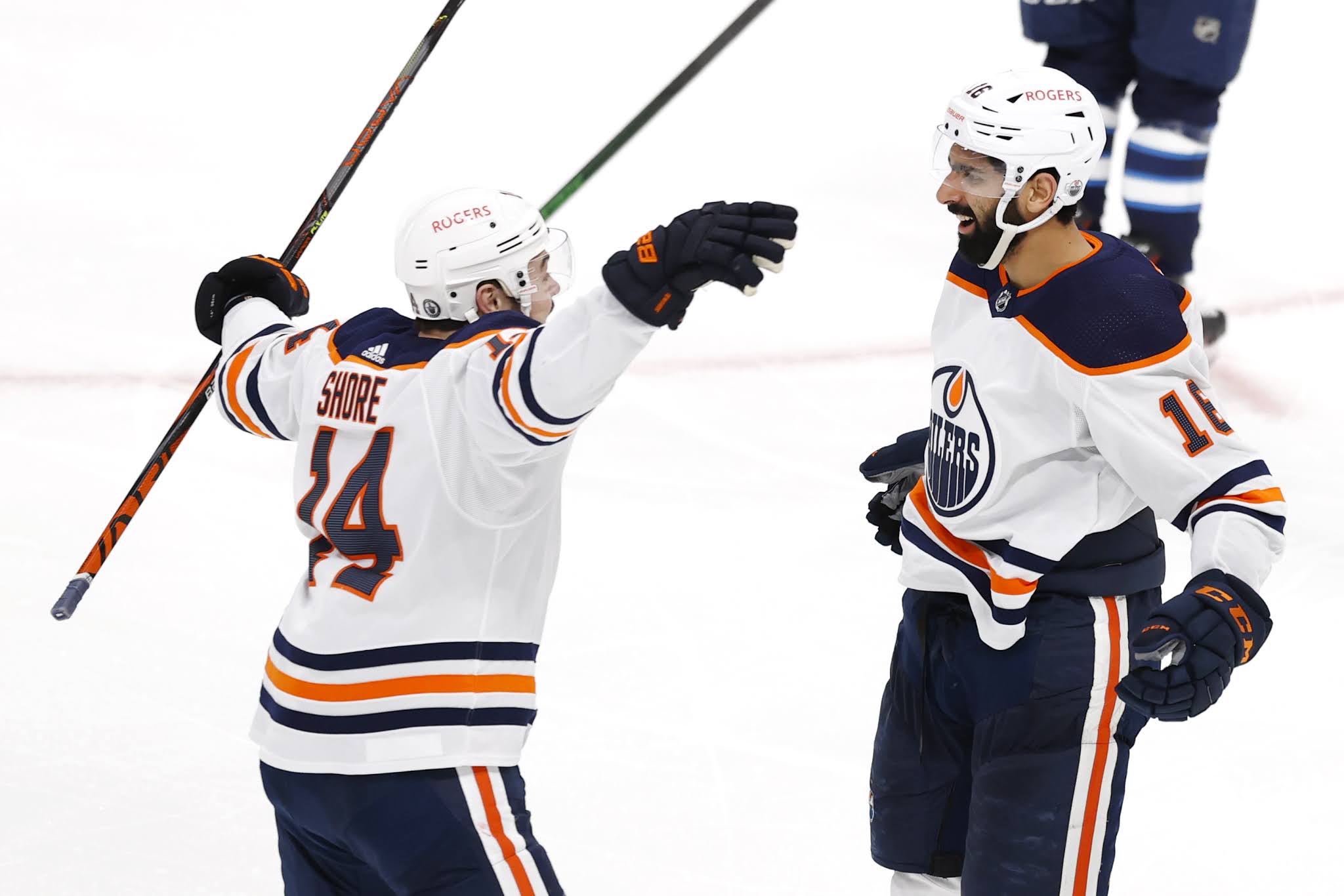 Edmonton Oilers Sign Devin Shore to Contract Extension - NHL Rumors ...