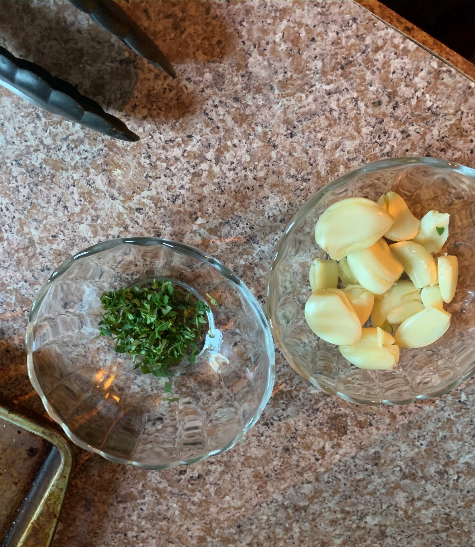 Jersey Girl in the Kitchen: Rustic Chicken with Garlic Gravy