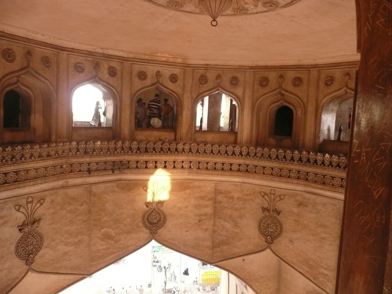 Munir & Rosmine's Big Trip to India