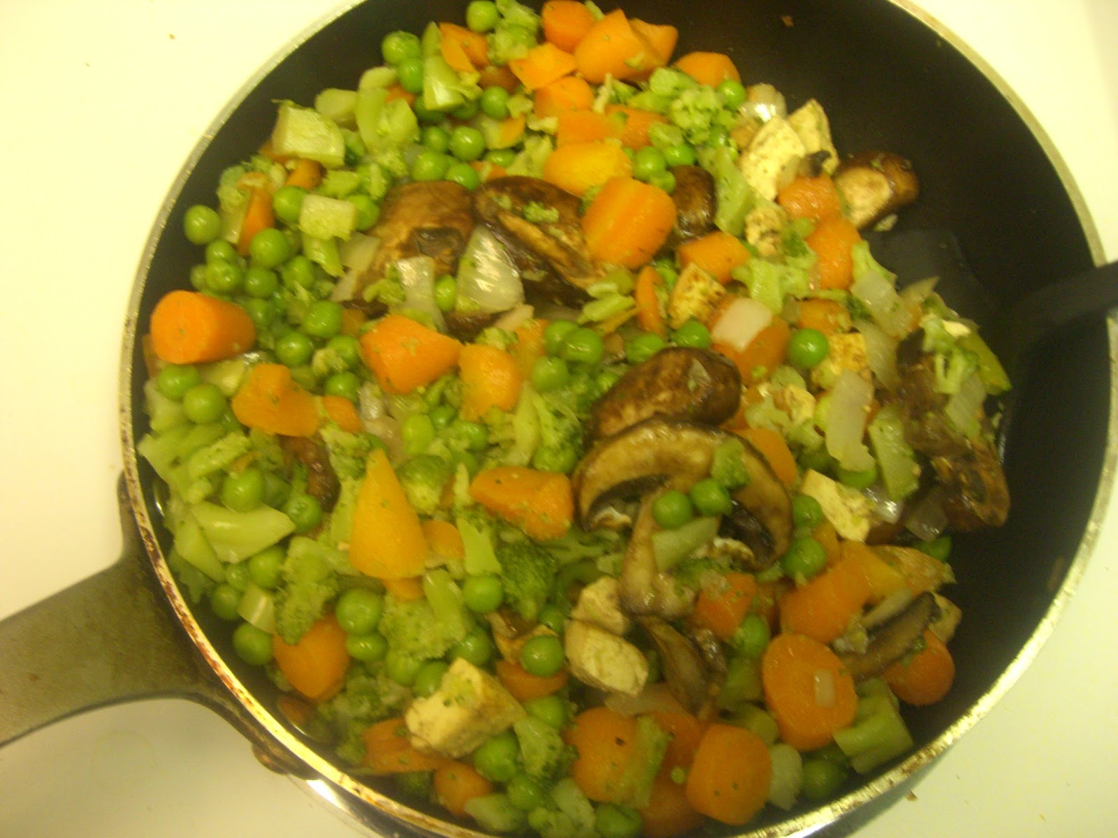 AfroVeganChick: Vegan Deep Dish Tofu & Vegetable Casserole