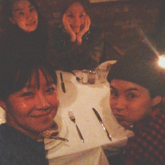 الممثلات Kang Hye Jung ، Gong Hyo Jin وَ Jo Eun Ji يجتمعن في لقاء ودّي ...