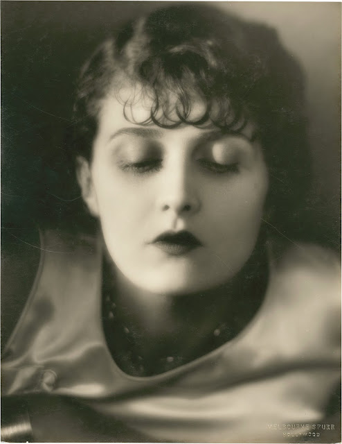 Archivos del pentagrama: Melbourne Spurr. Fotógrafo "movie-record"