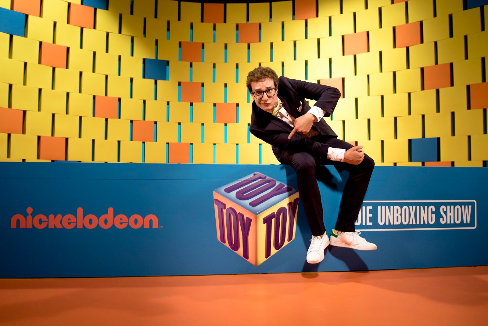 NickALive!: Nickelodeon GSA to Premiere New Unboxing Game Show 'TOY TOY ...