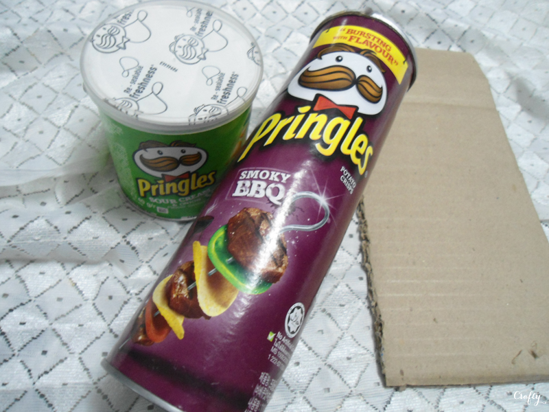Crafty: DIY Pringles Can Organizer