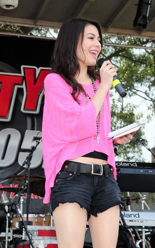 Miranda Cosgrove Pink Dress