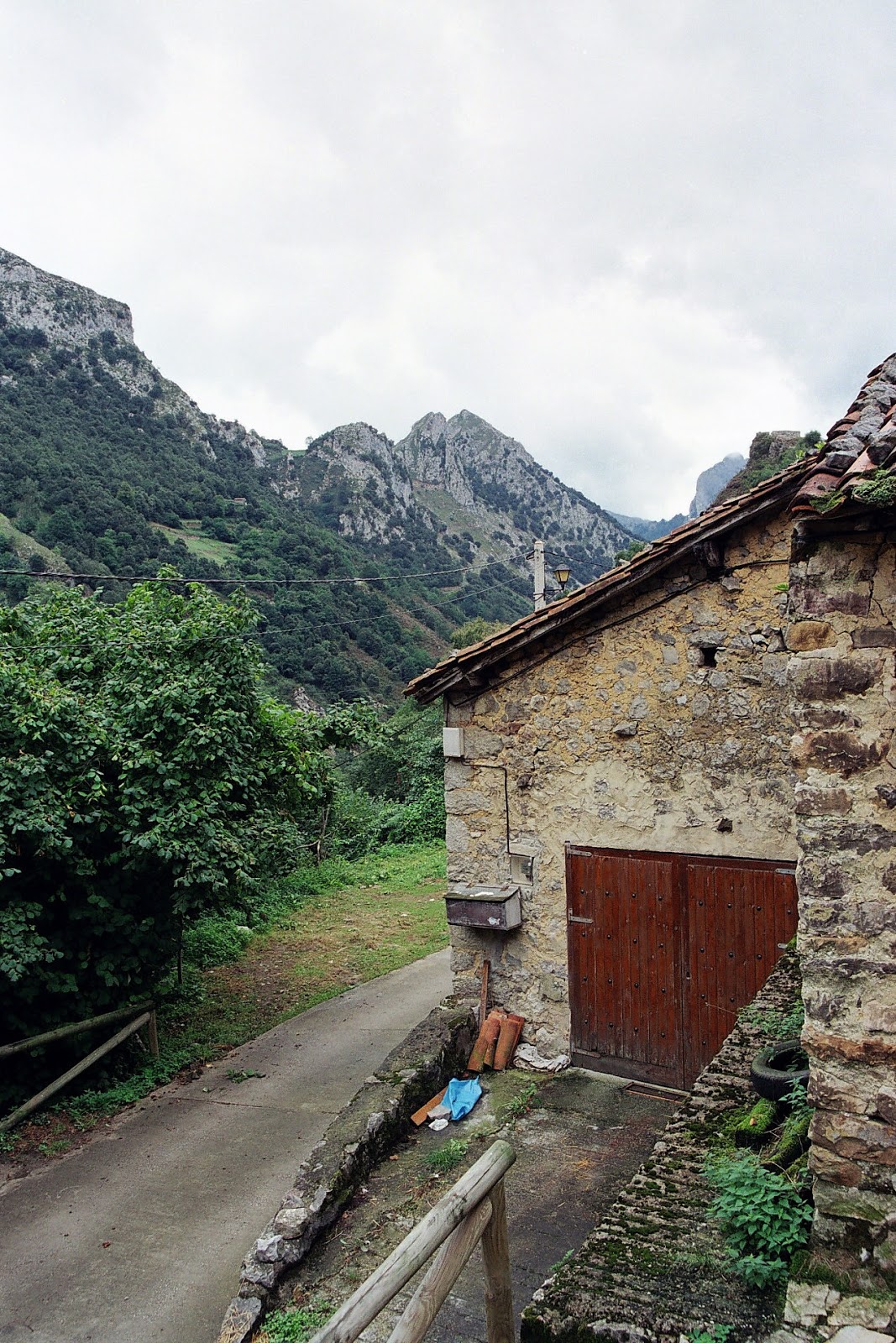 EL NORTE EN FOTOS: SAN ESTEBAN DE CUÑABA Y PEÑAMELLERA BAJA PANES ASTURIAS