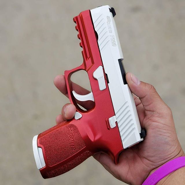 daily timewaster: Tactical Candy Cane