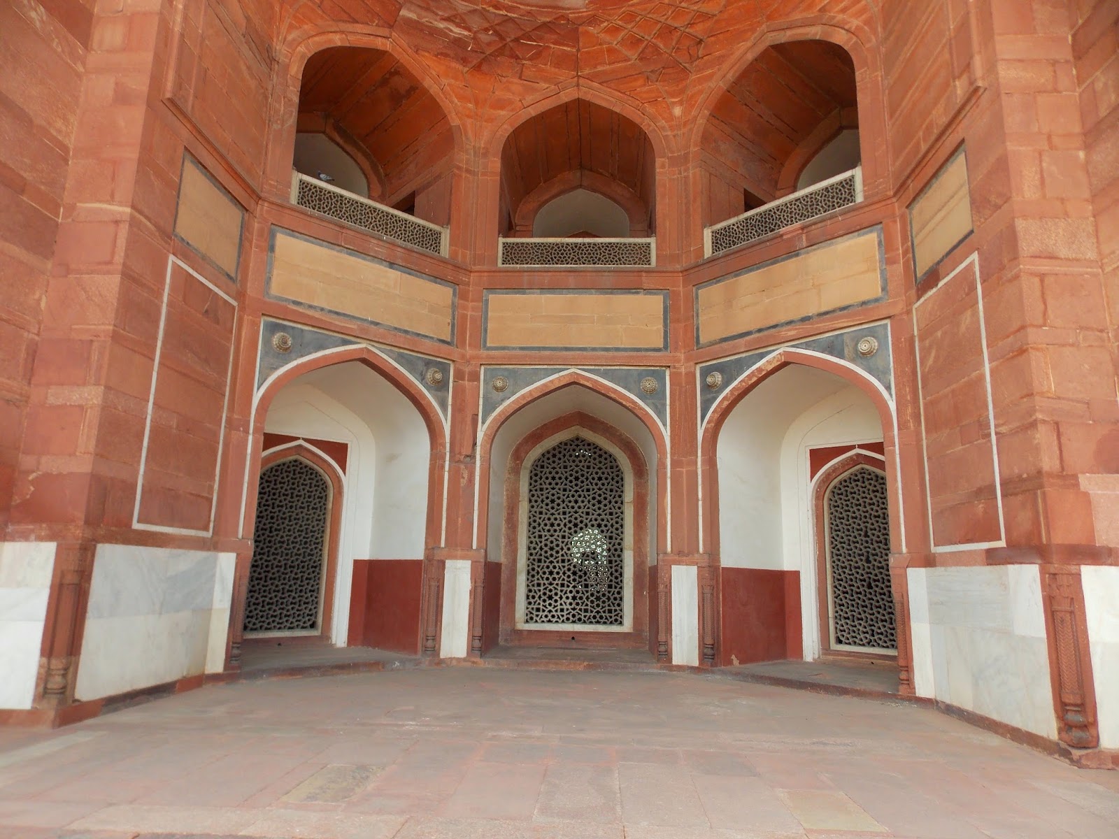 CHINAR SHADE : HUMAYUN'S TOMB NEW DELHI