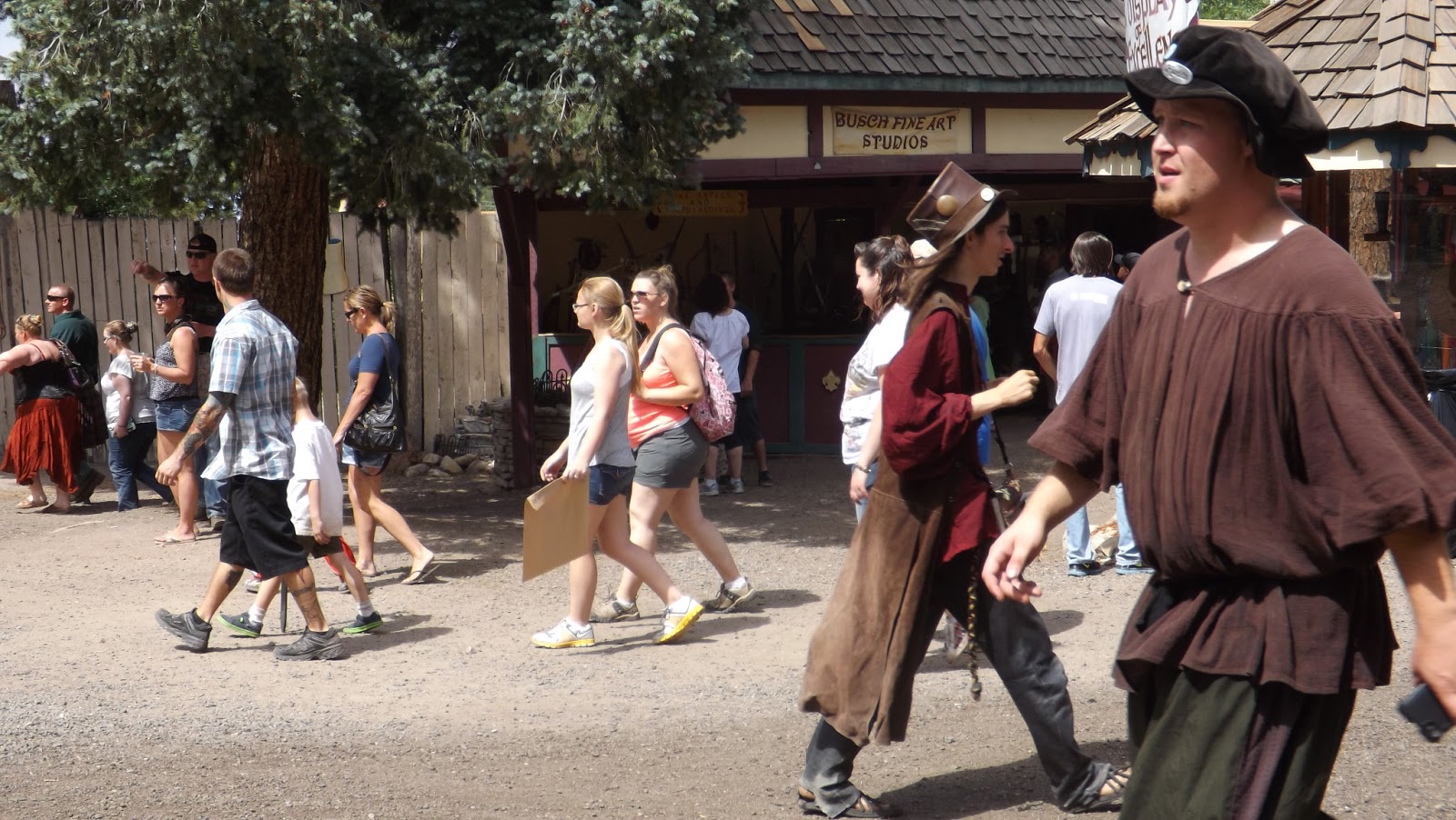 Colors of the World: Renaissance Festival in Colorado. Фестиваль в Колорадо