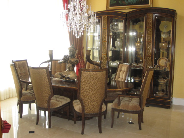 majordecor8r: Marge Carson Monaco Collection