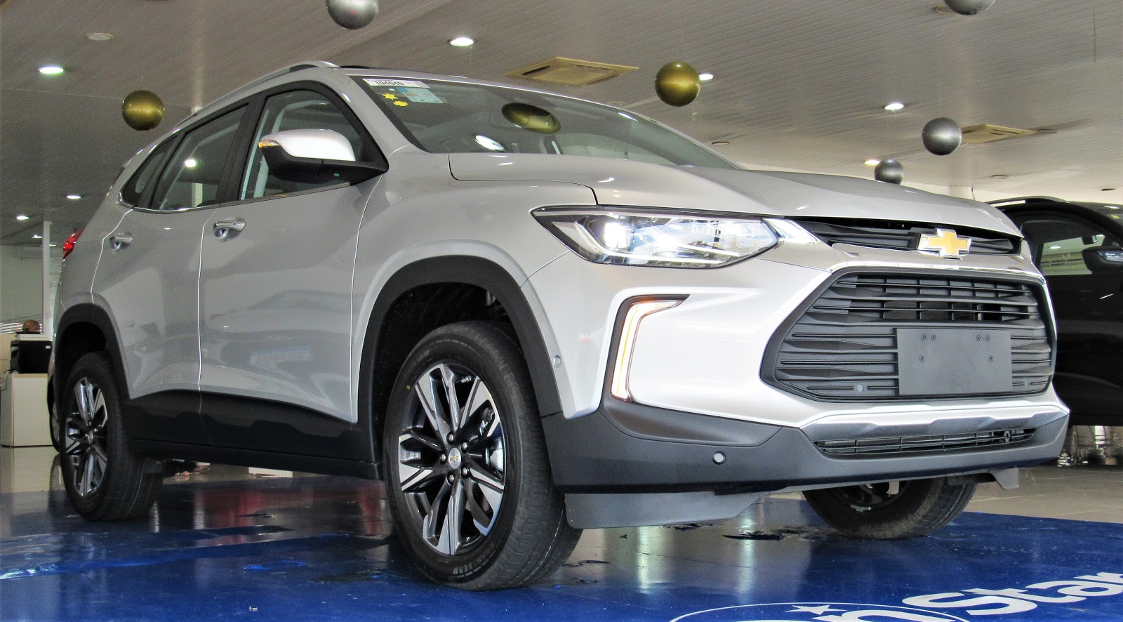 Detalhes do Chevrolet Tracker 2021 nas versões LT, LTZ e Premier