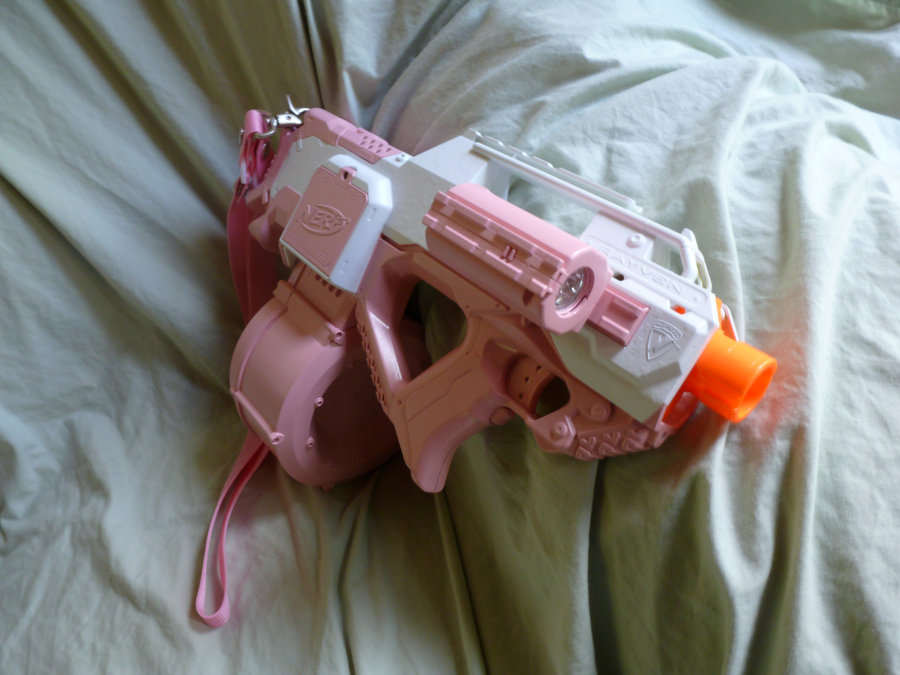 Urban Taggers.: Deviant ART:HvZ Custom Pink NERF Rayven by ~MarcWF
