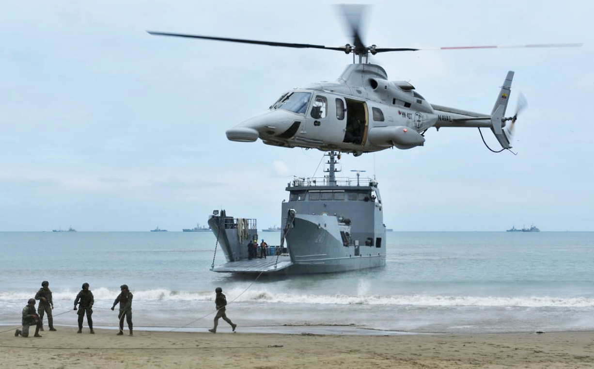 Armada de Colombia demuestra las capacidades de sus Buques de ...