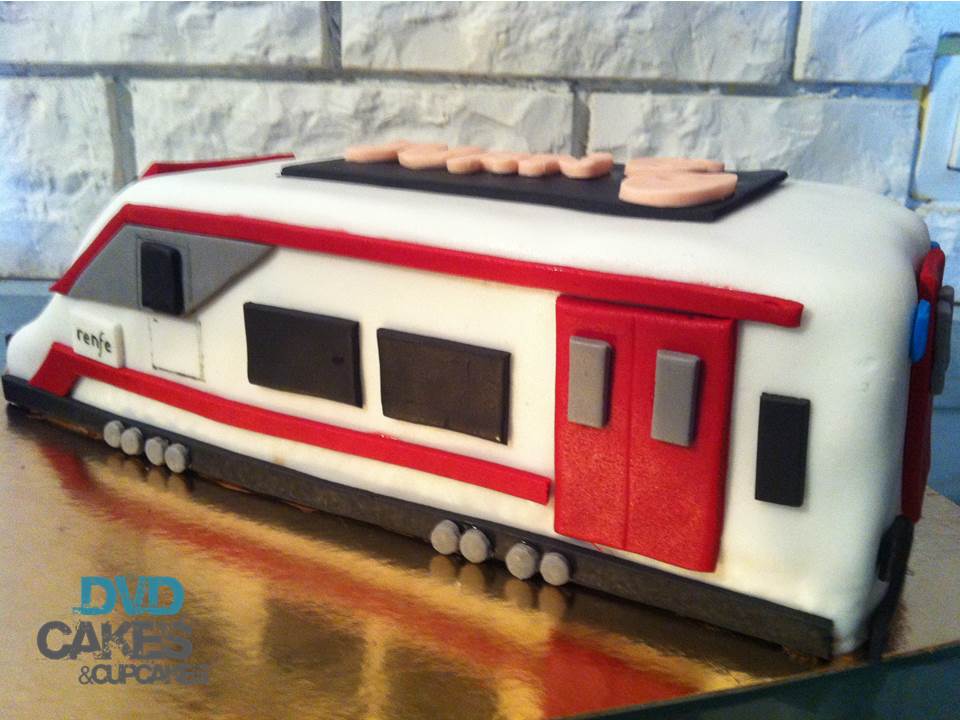 DVD Cakes: TARTA TREN