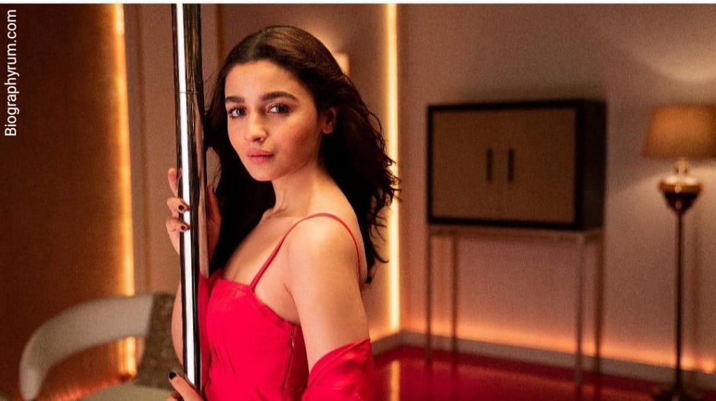 Alia Bhatt Date Of Birth, Biography, Age, Height, Net Worth, Boyfriend ...
